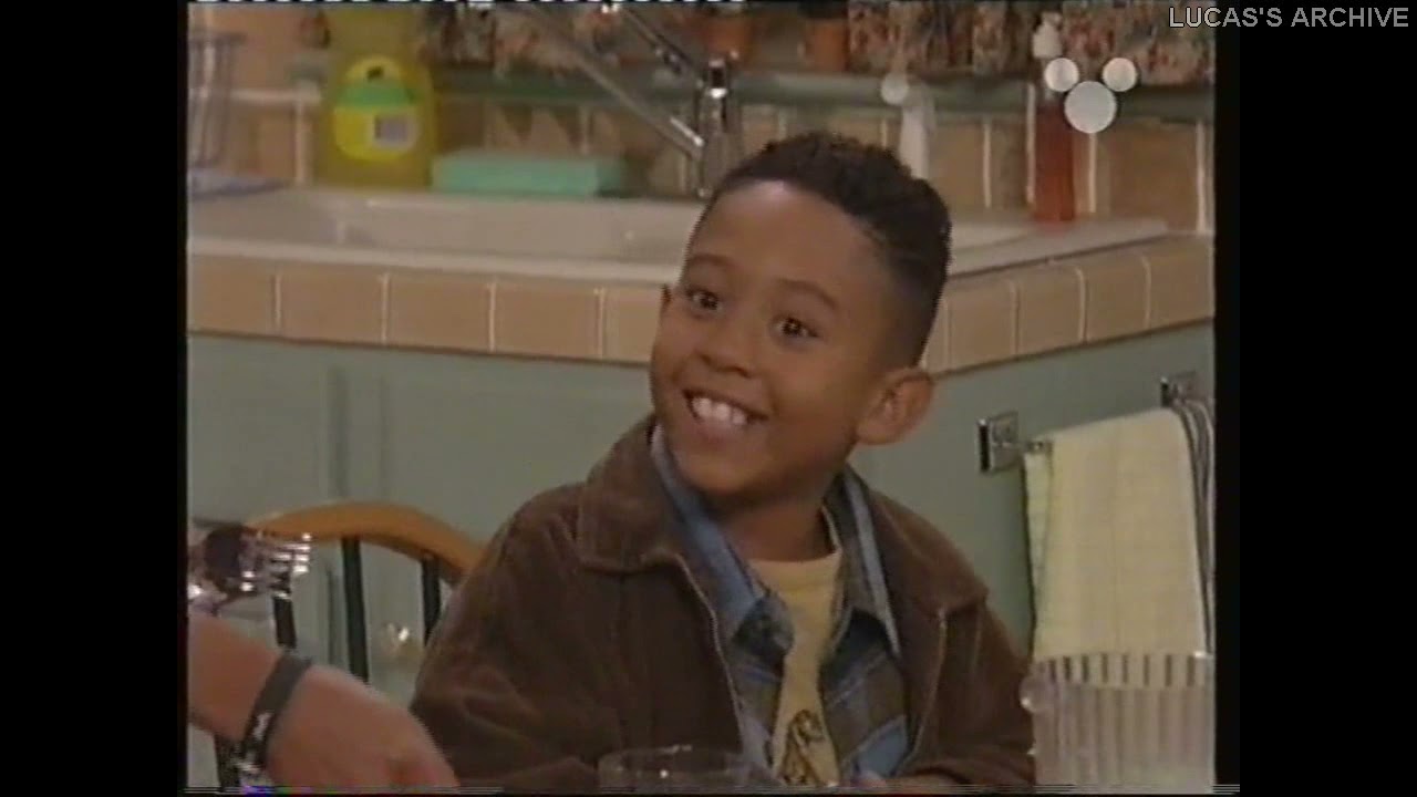 Disney Channel UK - Continuity and Promos (20th December 2000) - YouTube