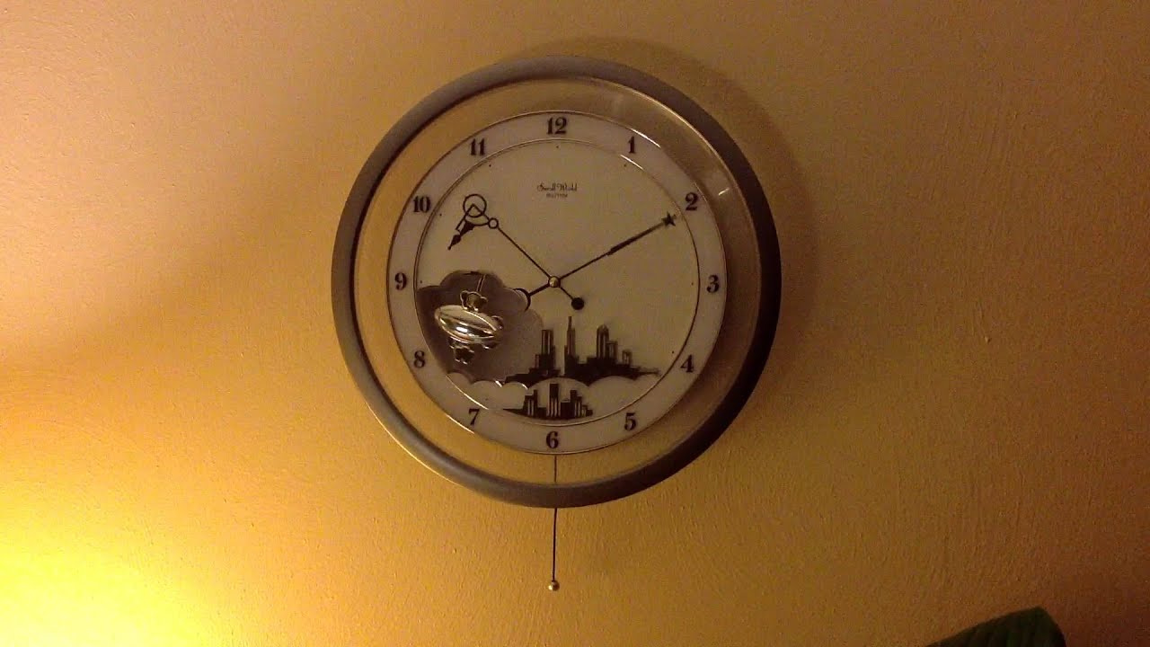Fantasy Dancing Hands Rhythm Clock - YouTube