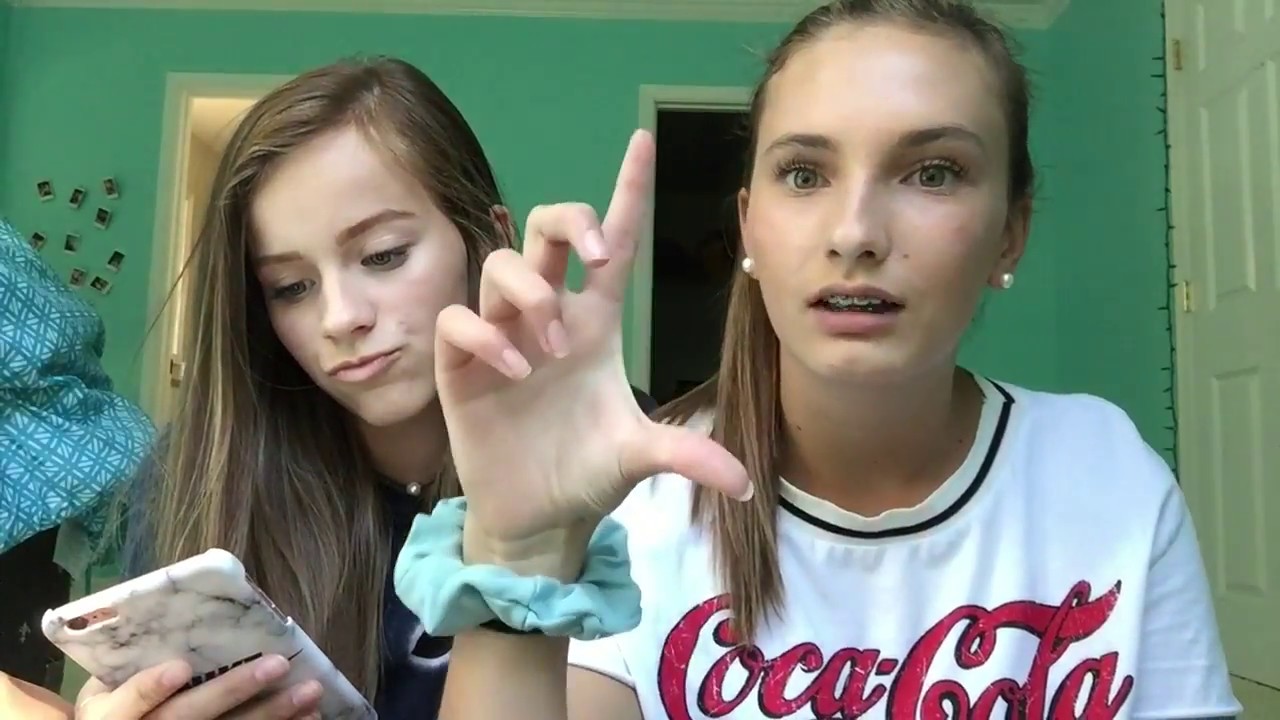 50/50 Reddit Challenge🤮 *camera Breaks* - YouTube