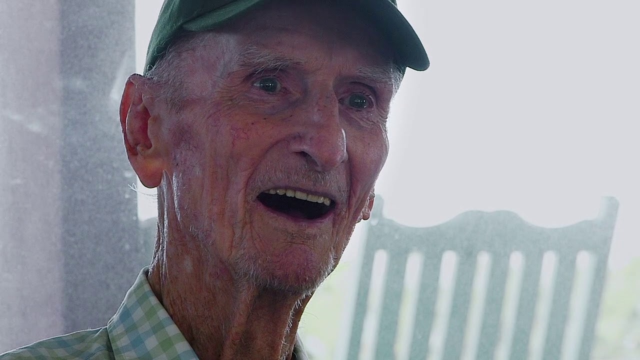 "I was alone on D-Day. Can you imagine?!" WWII Veteran Ed Manley's ...