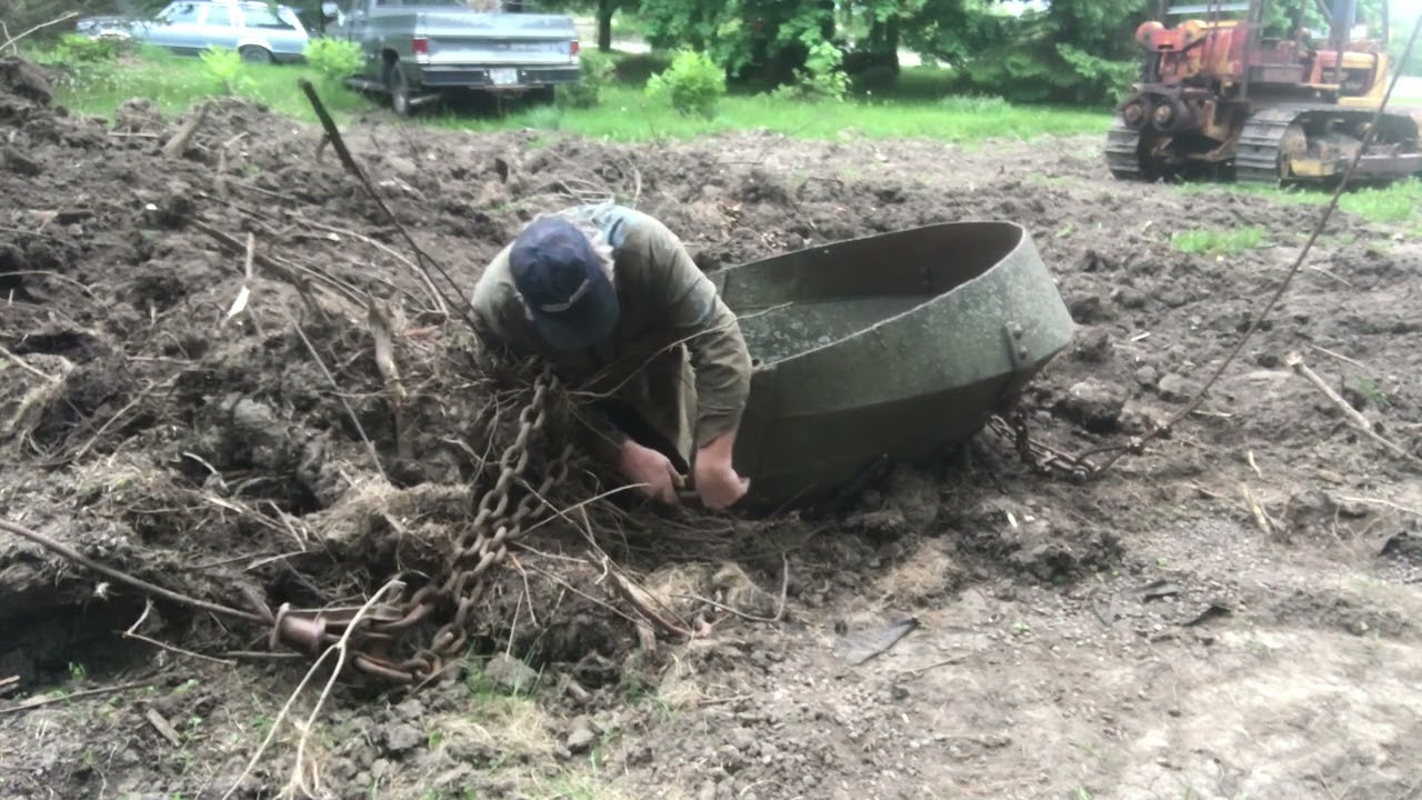 Sauerman bucket on 10B 5/23/22 - YouTube