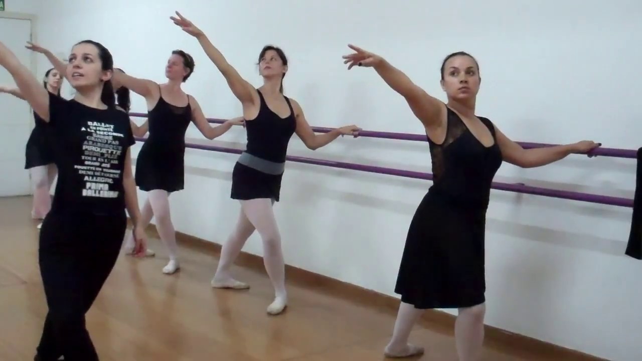 Aula RAD Grade 6 barra Studio Tamara Lisa 23/11/16 - YouTube
