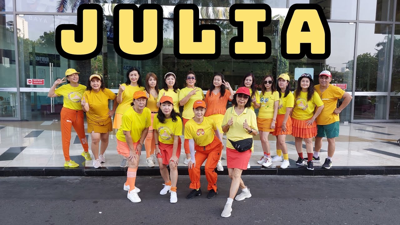 Julia Line Dance//GC Class//Beginner - YouTube