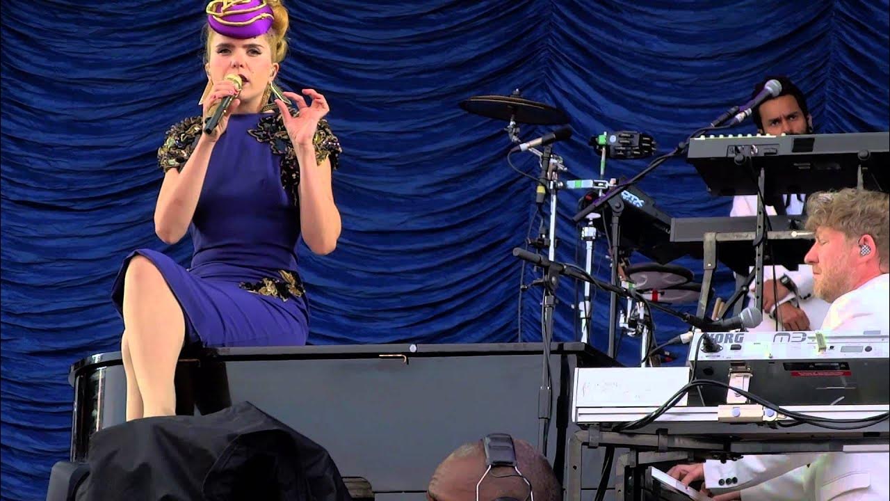 Paloma Faith Just Be Live At V Festival Weston Park August 2013 Youtube