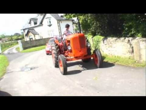 Bonner's Nuffield 3DL - Living On. Part 3/3 - The Berks and the Tractor - YouTube