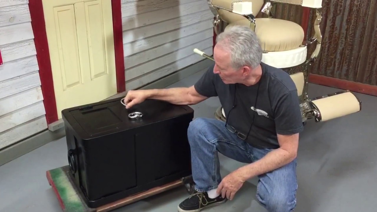 Strong Box Safe restored - YouTube