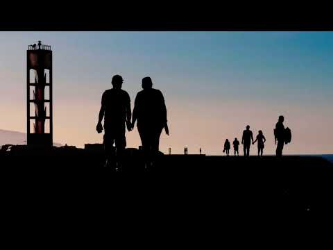 İBRAHİM SADRİ BİZİM DE YAŞADIĞIMIZ HAYATTIR KARDEŞİM ŞİİRİ OKUYAN YUNUS CEYLAN