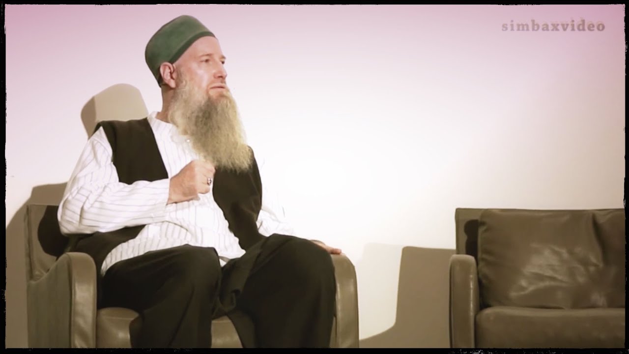 The other one is right !!?! (Sheikh Burhanuddin Herrmann) - YouTube