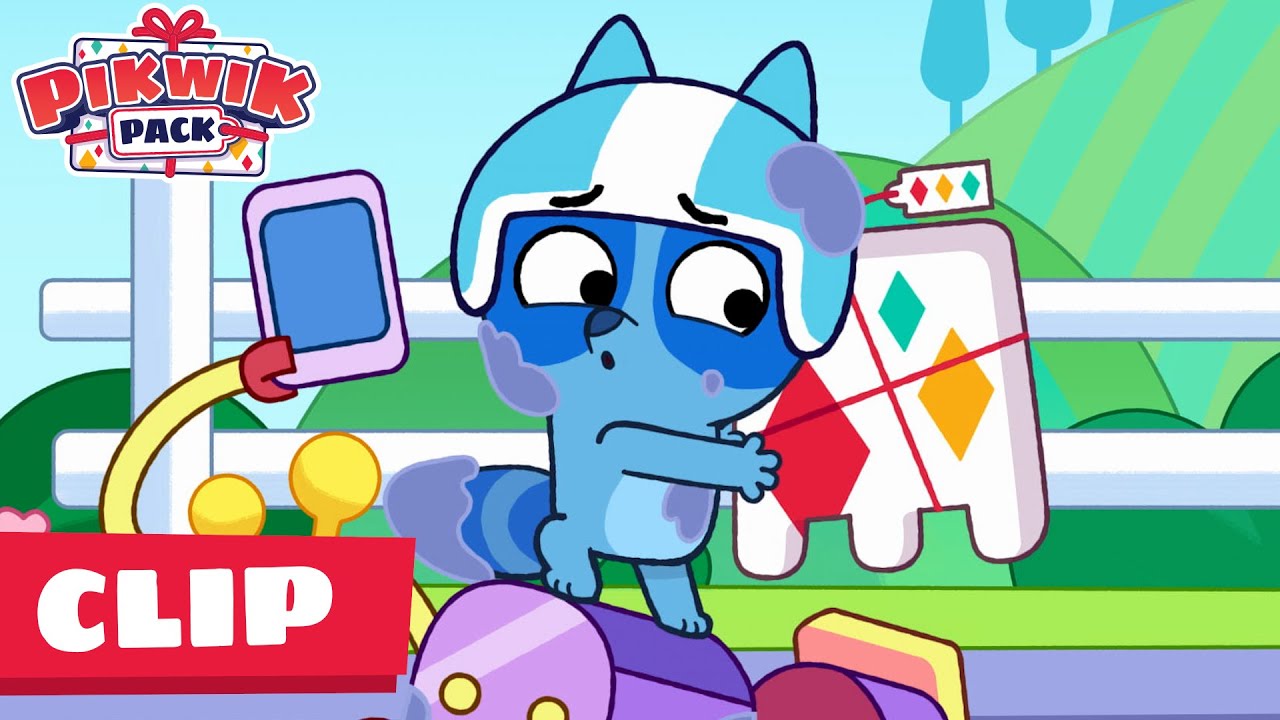 Axel Gets Stuck in Muddy Marsh 🎁 Pikwik Pack Season 1 Episode Clip ...