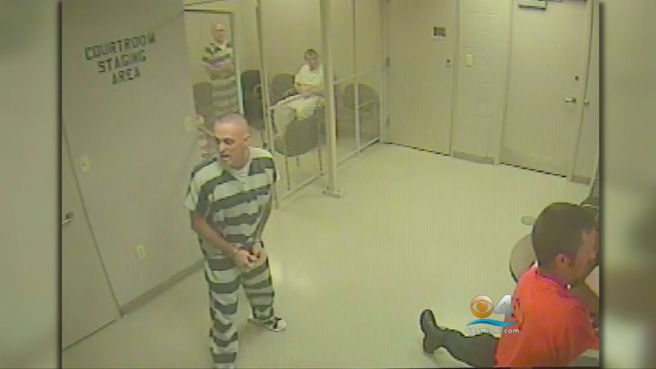 Inmates Save Security Guard's Life - YouTube