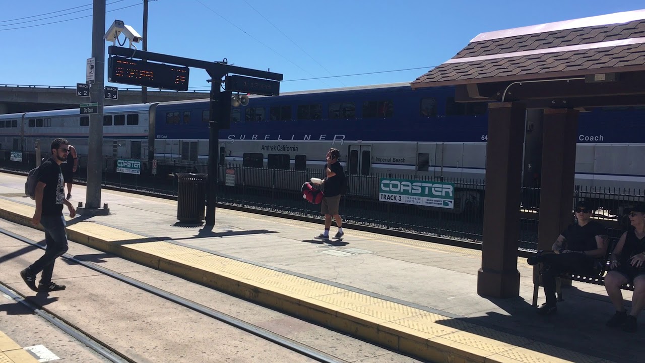 Amtrak train 768 F59phi 458 waiting depart at Old Town Station - YouTube