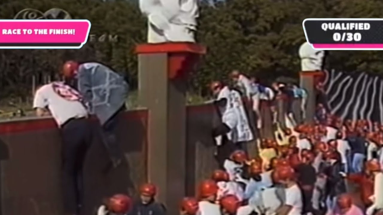 Wall Guys in real life - YouTube