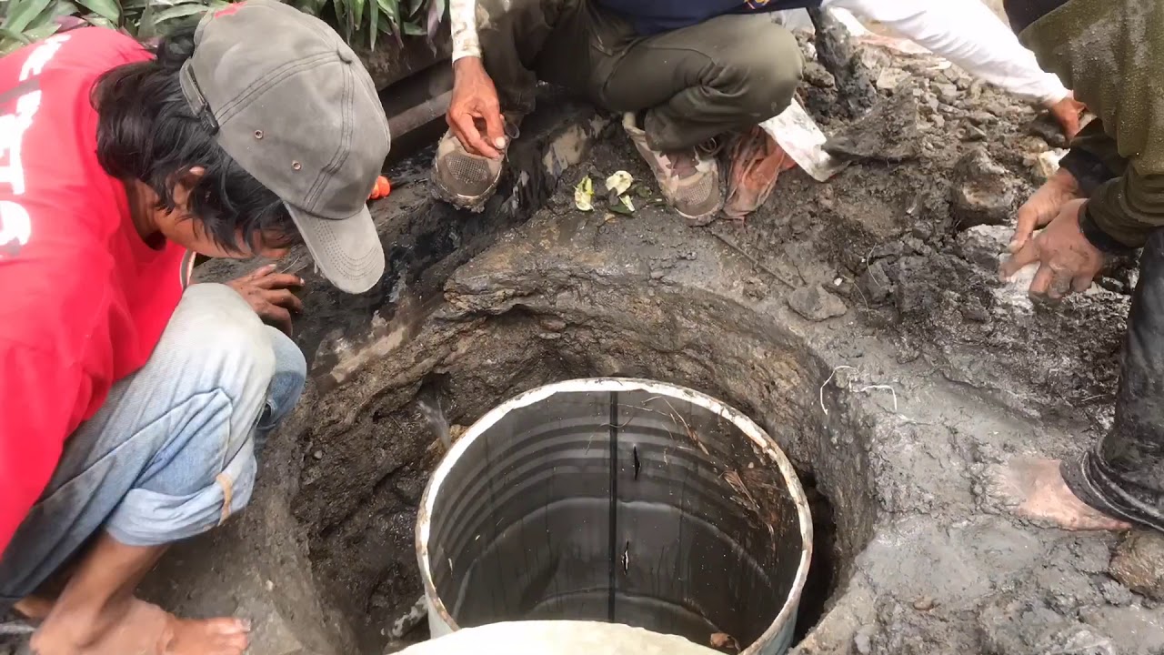 Drainase vertikal & sumur resapan di lingkungan rumah bio pori, build ...