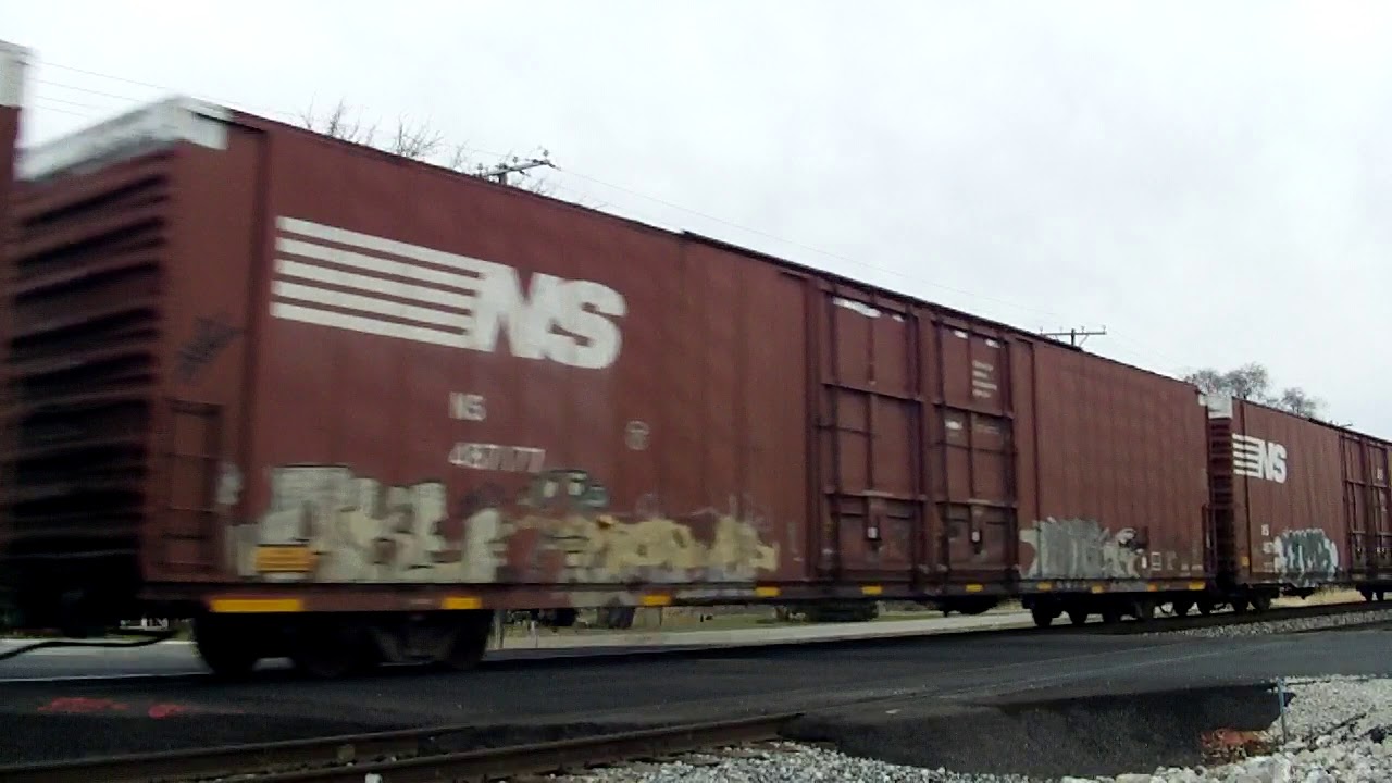 NS 181 @ CLYMERS, IN 12 17 17 NS 6939 NS 9061 - YouTube