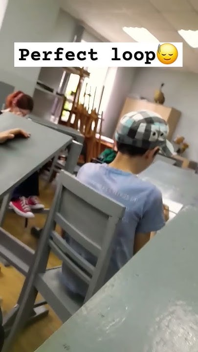 :) #loop #satisfyingloop #liza_76380 - YouTube