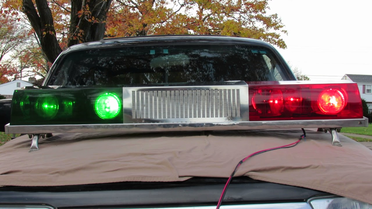 Code 3 SD bar R/G Happy Holidays 2017! - YouTube