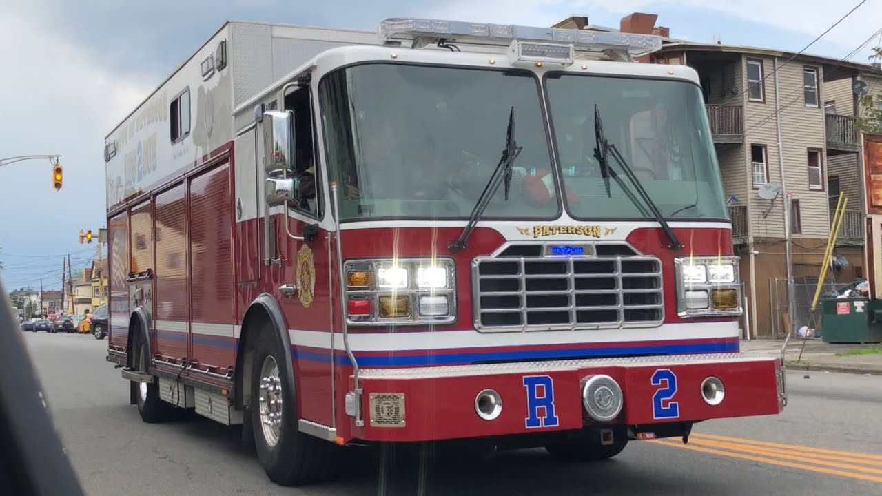 PATERSON FIRE DEPARTMENT RESCUE COMPANY 2 GIVING ME A TOOT WHILE ...