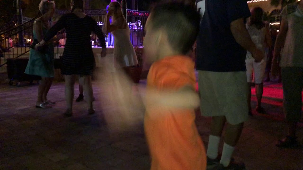 Dancing Jack - YouTube