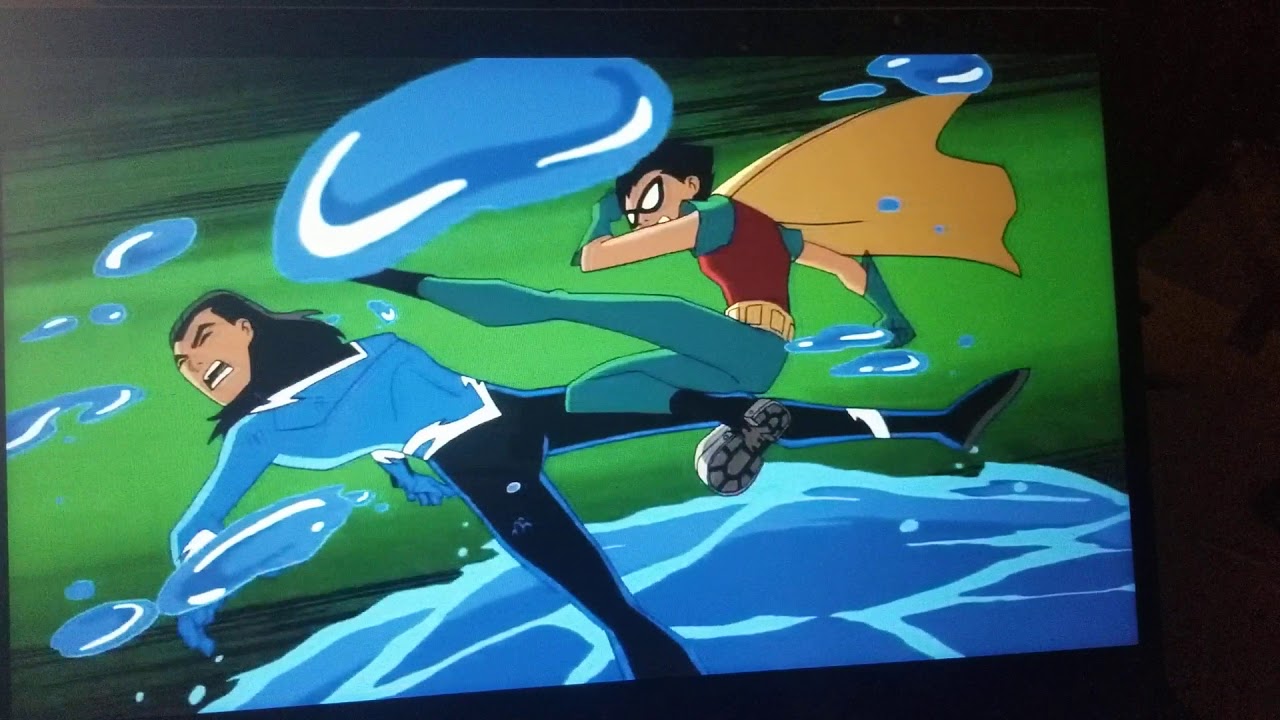 Robin kicks aqualad - YouTube
