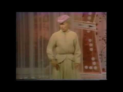 Granny Clampett  sings \