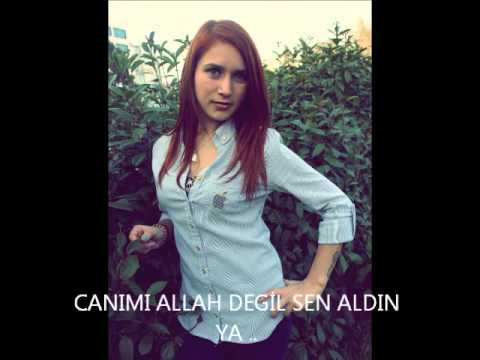 NESLİHAN  İT'LER BÖYLE SEVİLDİ