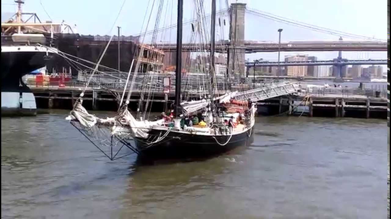 Schooner Pioneer at South Street Seaport, NYC - YouTube