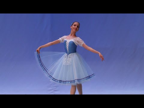 Natalia Novikova, Giselle 1st act variation Bolshoi Ballet Academy