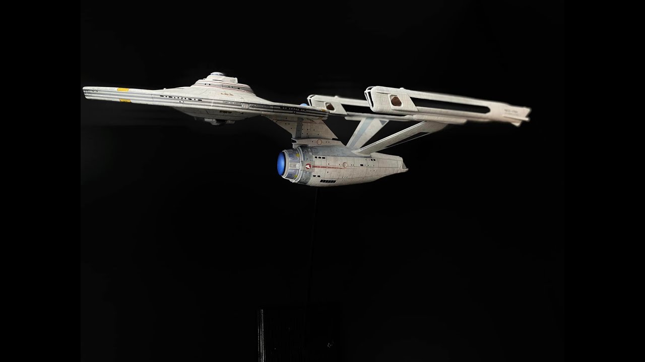 Star Trek USS Enterprise NCC-1701 "refit" 1/537 Model Kit from AMT ...