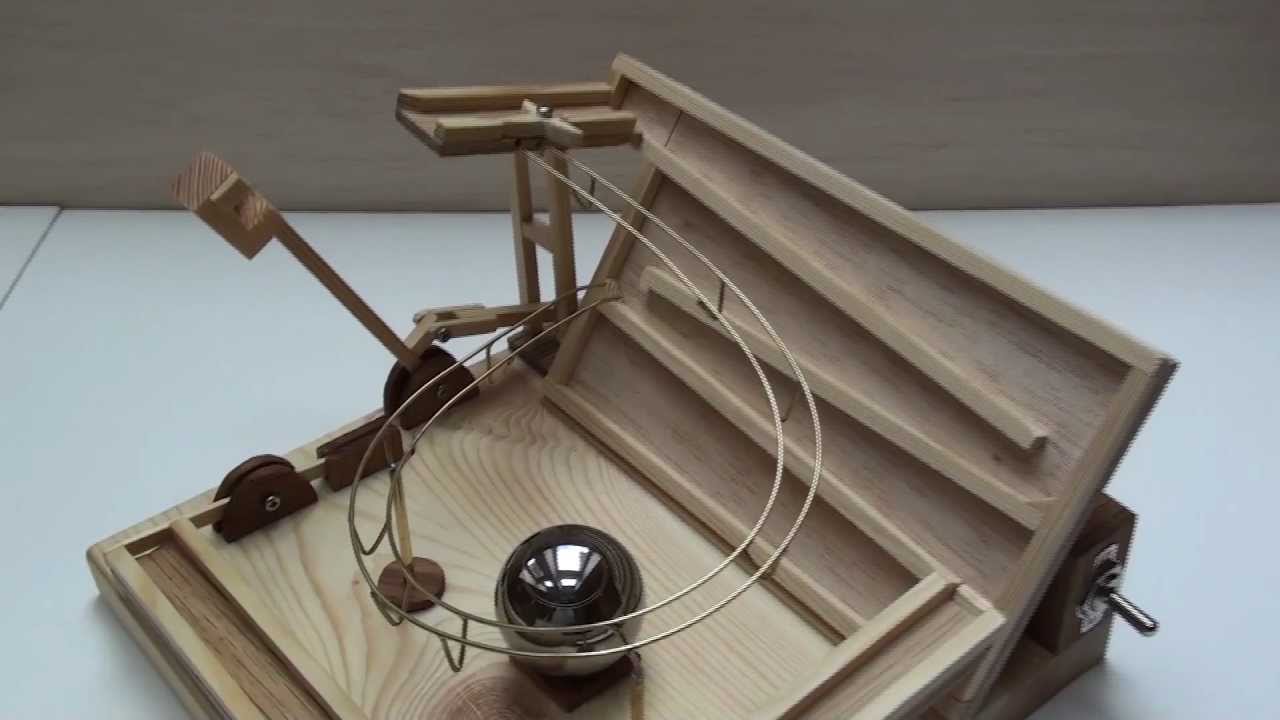 My first Marble Machine - part1 - YouTube