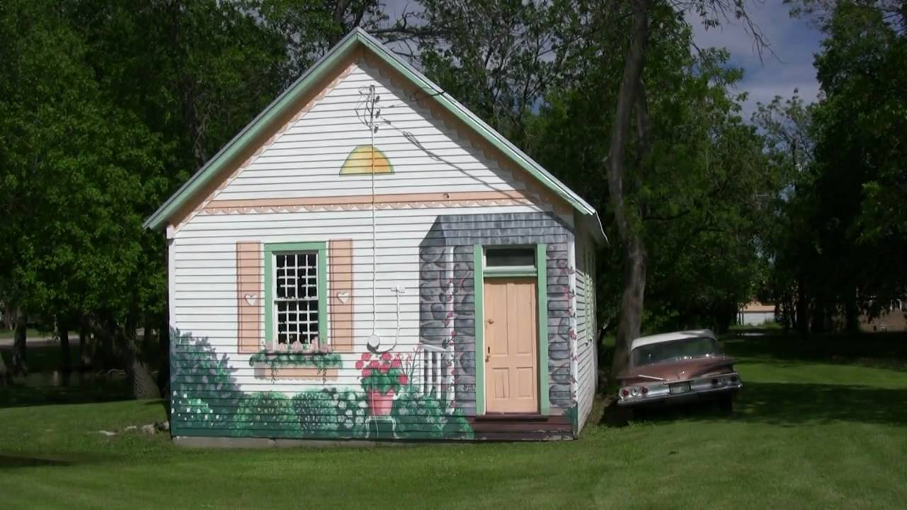 Jud, North Dakota, a City of Murals - YouTube