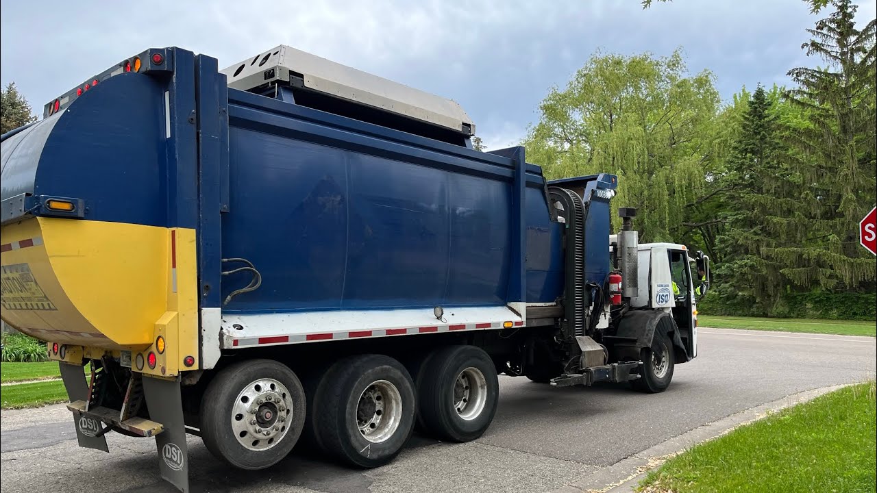 Assorted Garbage Trucks Part IV - YouTube