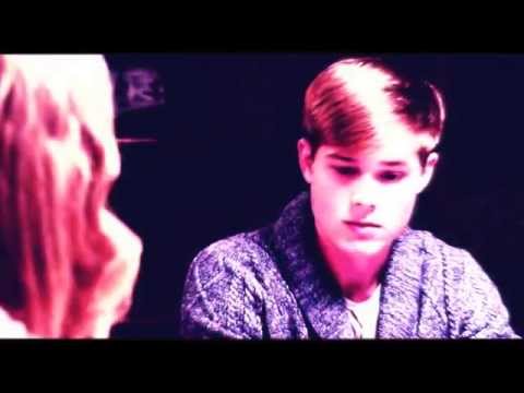 ►Flowers In The Attic | Petals On The Wind ♔ Cathy & Cristopher - Glass Heart Hymn