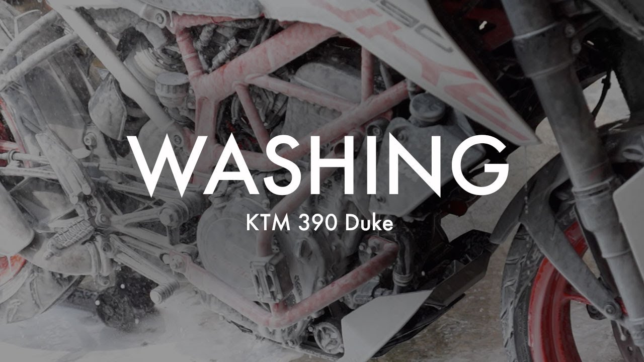 Right way to wash a motorcycle | KTM 390 Duke - YouTube