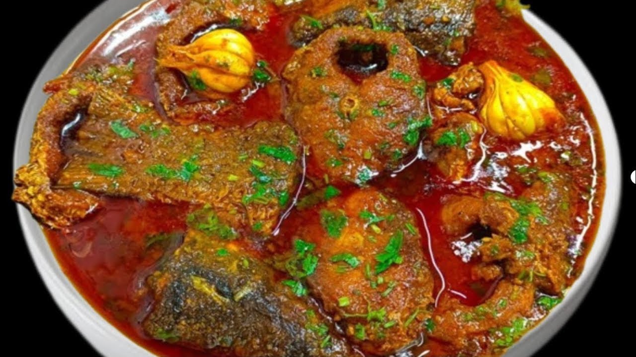 Spicy Katla Fish Curry Recipe | Tikha wala Fish Curry | Rohit's Recipe ...