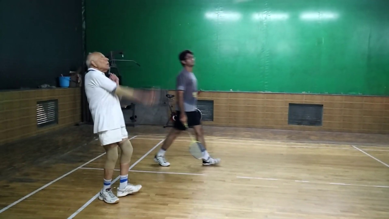 93 Years Old man Playing Badminton - Unforgettable Ram Jethmalani ...