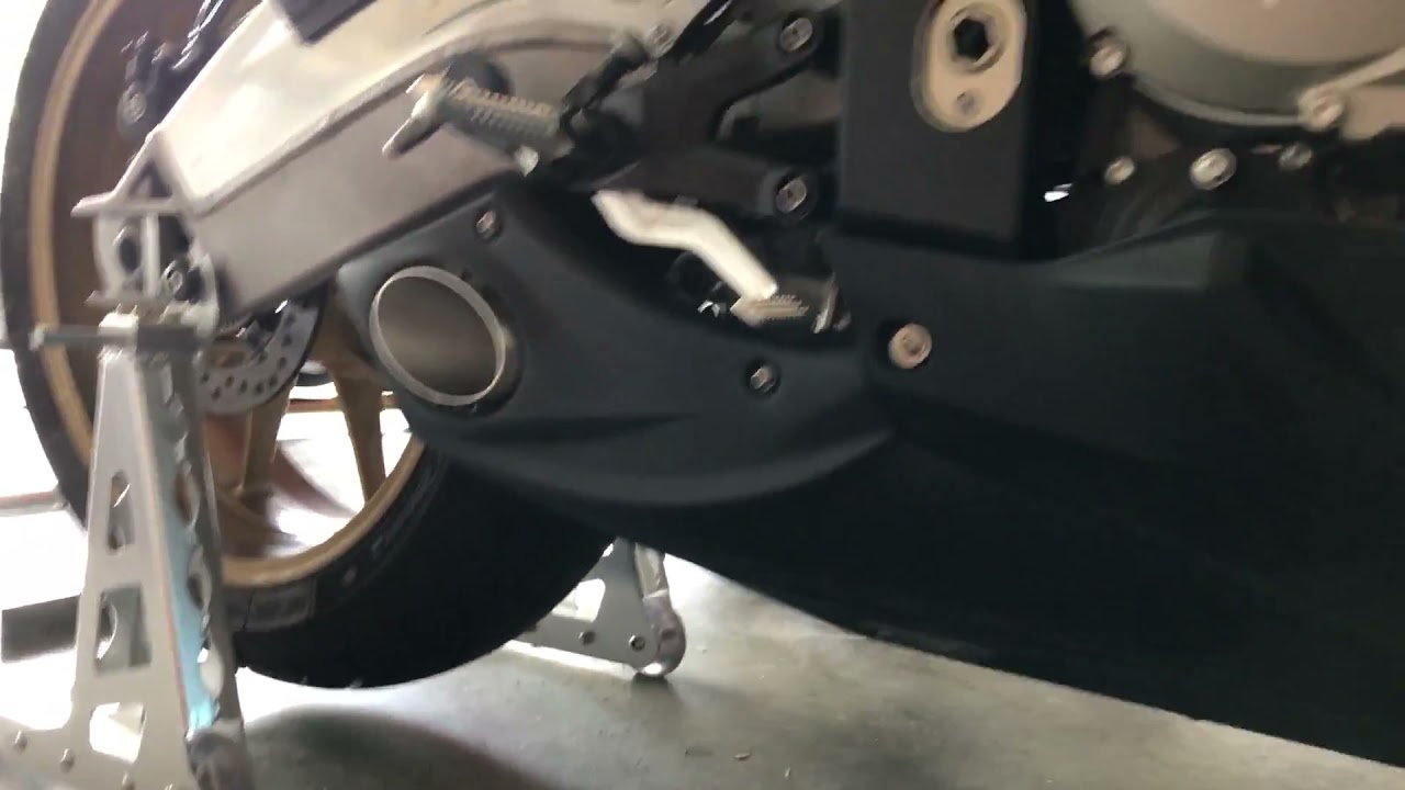 BMW S1000RR 2010-14 CS Racing Exhaust | Cold Start - YouTube