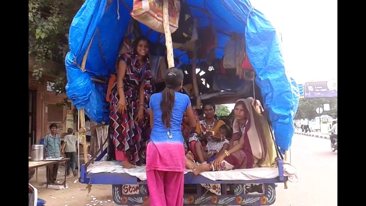 JODHPUR: ramdevra fair 2017: unique jatru of baba ramsa pir - YouTube