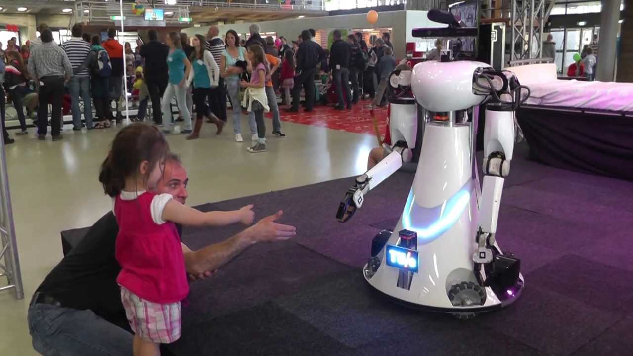 Zorgrobot op TU/experience - Publieksdag 2013 Technische Universiteit ...