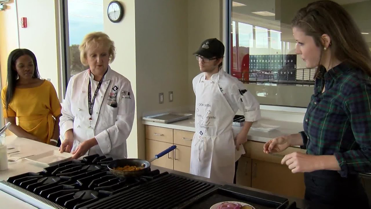 Doctors cooking up a healthier Arkansas with UAMS curriculum - YouTube