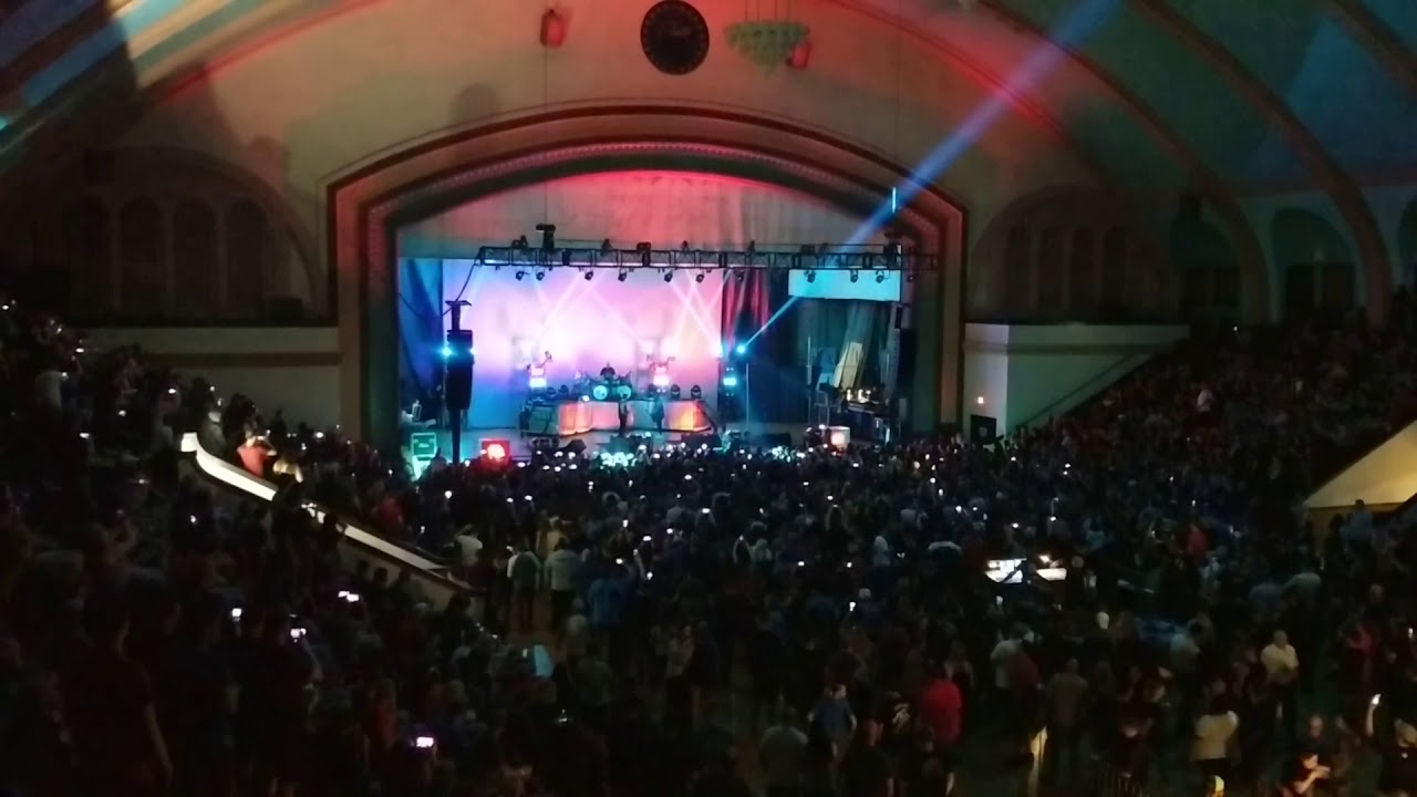 Breaking Benjamin @Shrine Mosque Springfield Mo - YouTube