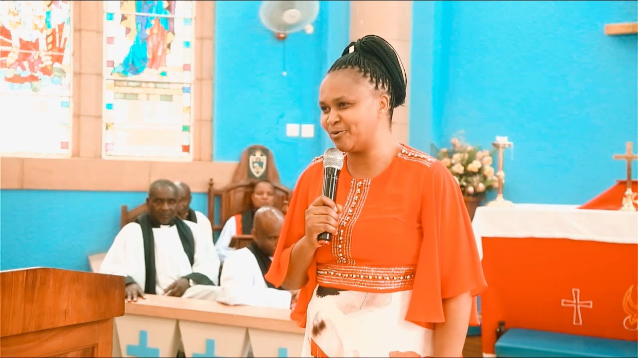 Mama Askofu Stanley Hotay - Ukishakua mama mchungji na wewe ni mtumishi ...