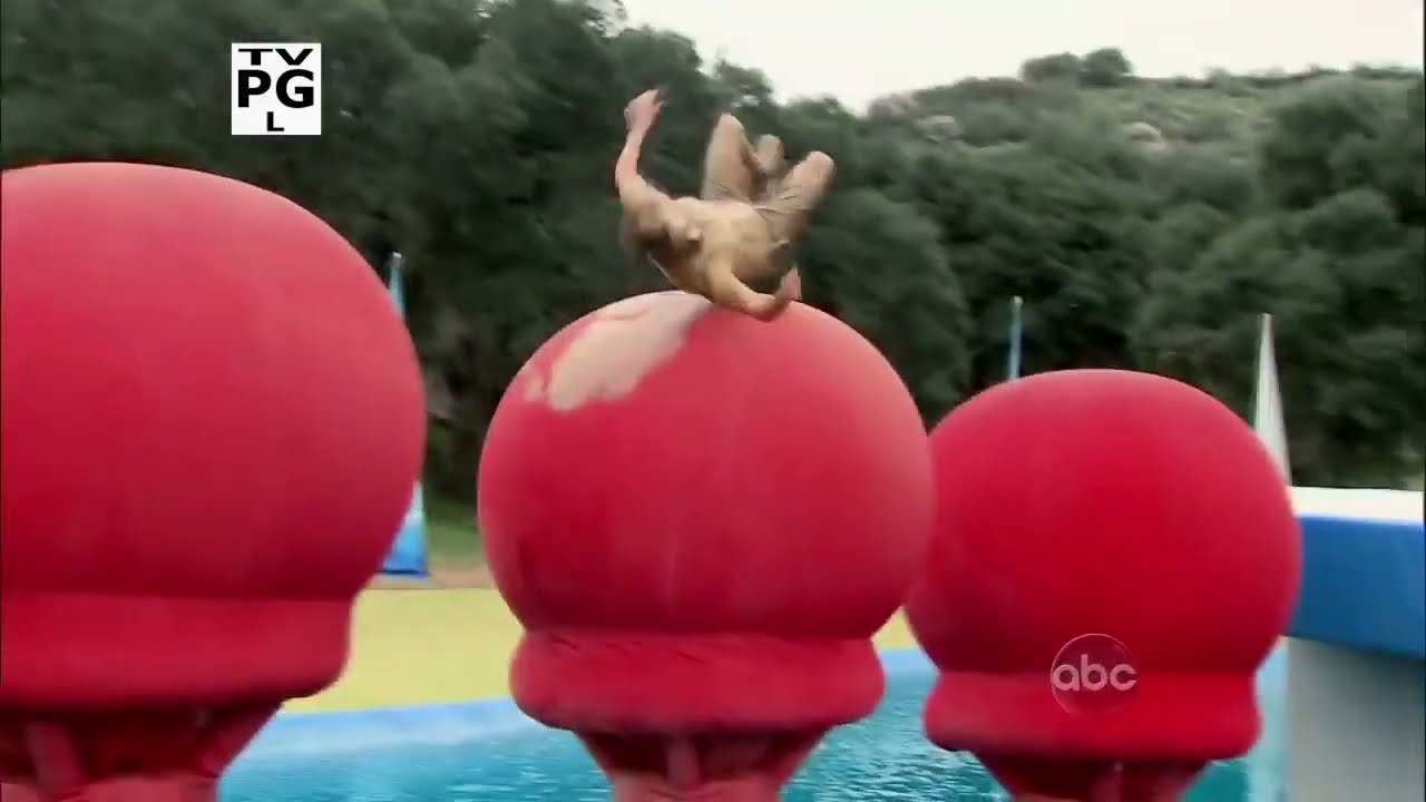 Wipeout Season 4 - 'The Big Balls Are Back!' (2011) - YouTube