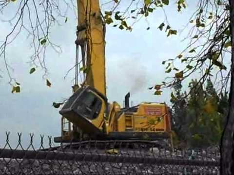 Komatsu PC 850 Super Long Arm with Tilting cab Demolition Site - YouTube