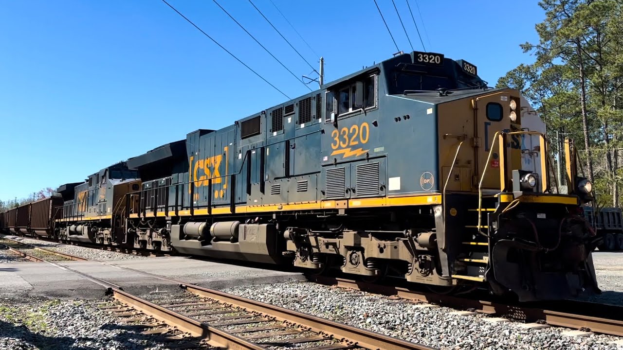 CSX ET44AH 3320 Leads Empty Coal E013-11 at Sandy Ford - YouTube
