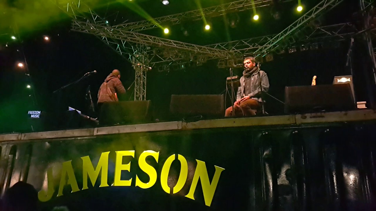 El Morabba3 - El Mokhtalifeen (Live) المربع - المختلفين - YouTube