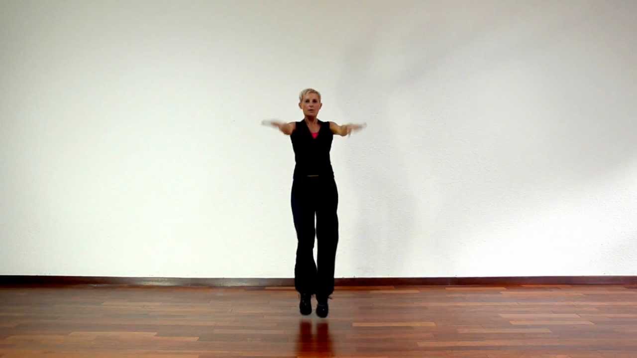 Echauffement facile : Mummy kicks - YouTube