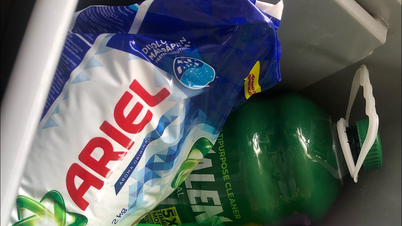 Laundry Squeeze 🧽🤍 - YouTube