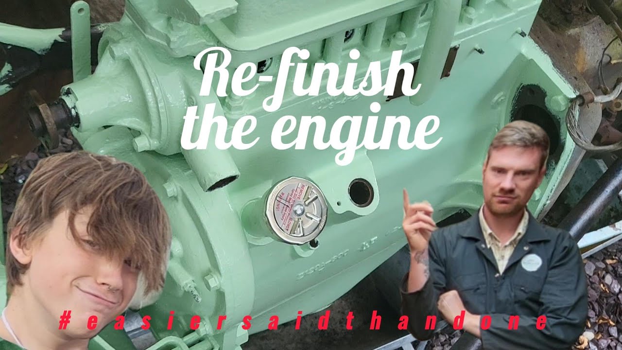 Ferguson TE20 continental. Re-finishing the engine - YouTube