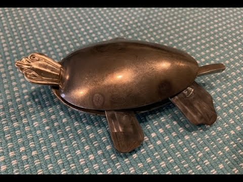 Silverware art. How to make a turtle from spoons. - YouTube