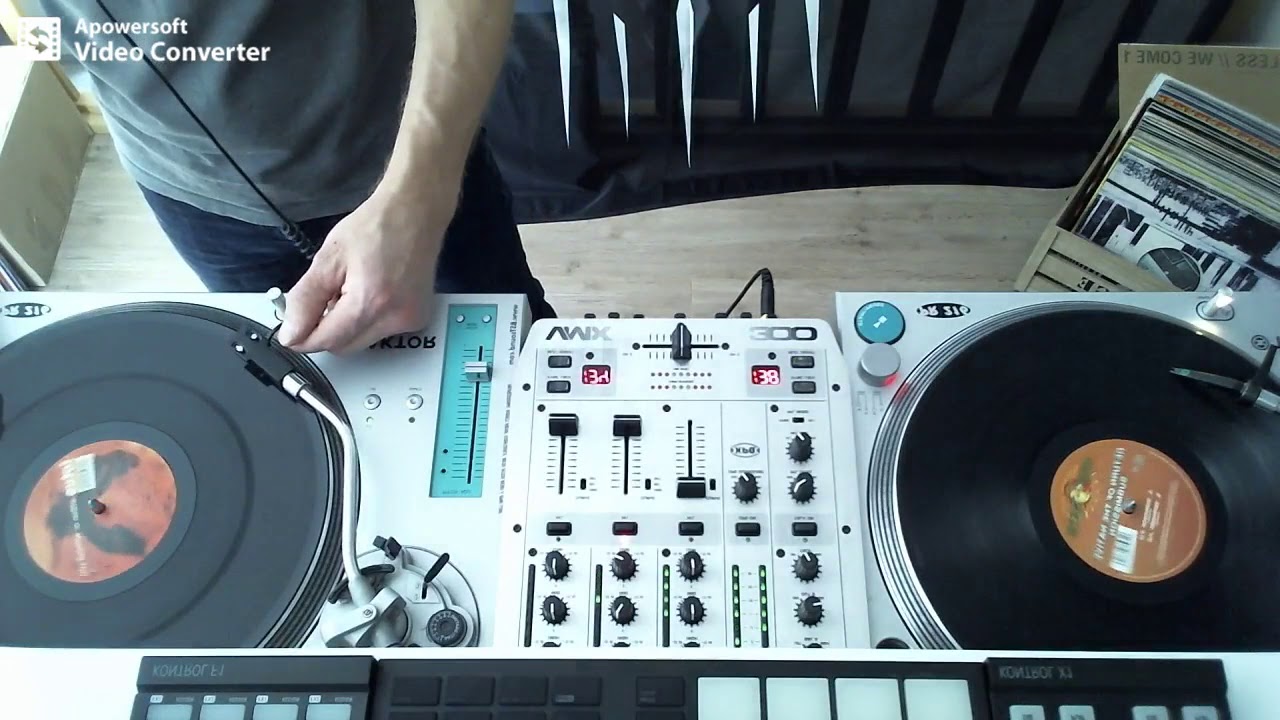 rétro techno session 2 - YouTube